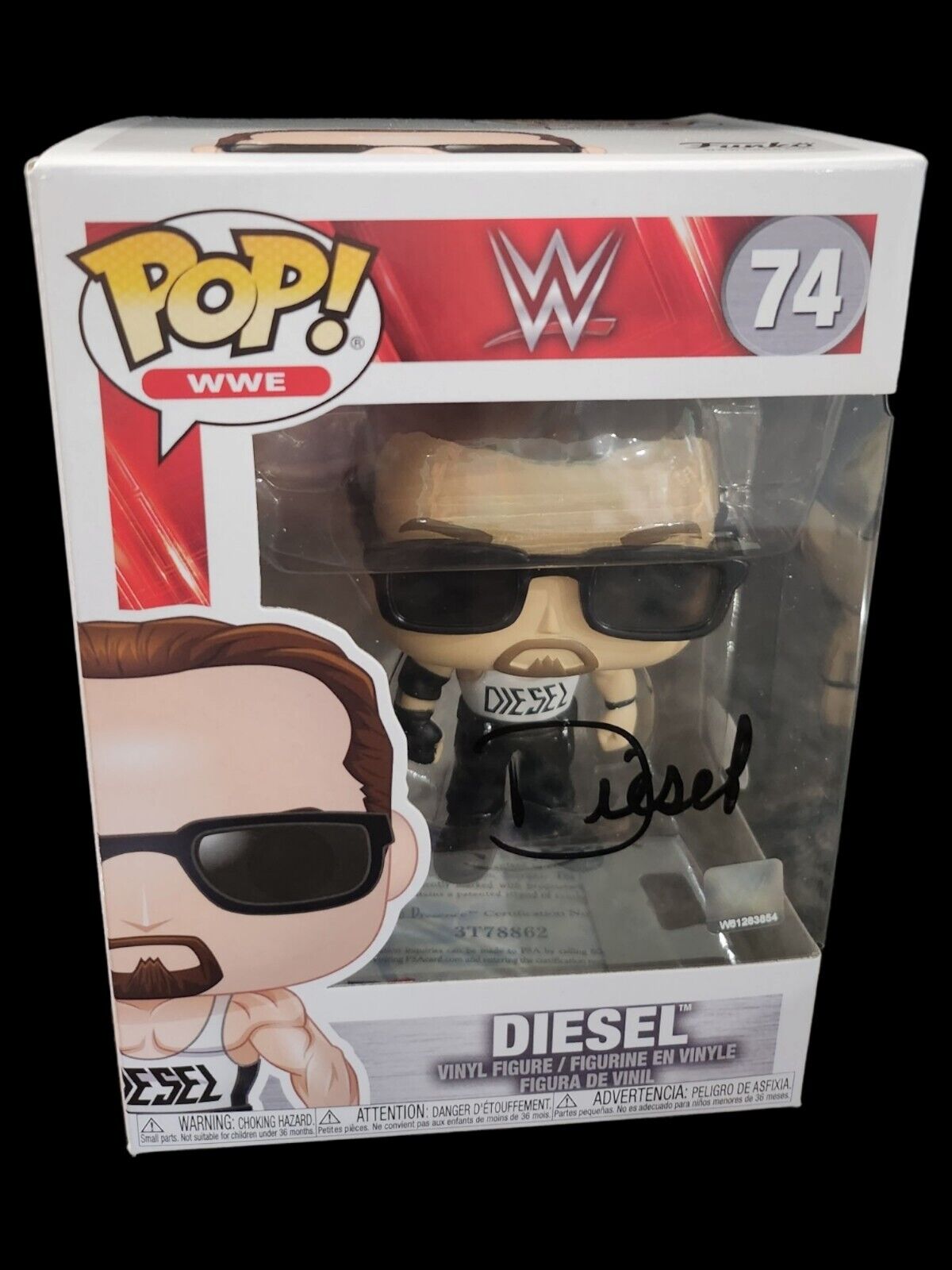 WWE – Vault Autographs