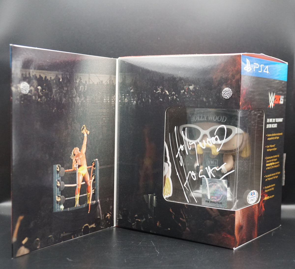 WWE – Vault Autographs